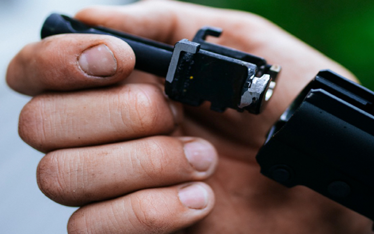 DRIVE Stand-Up Tool (CAMO) - Liv Building Products