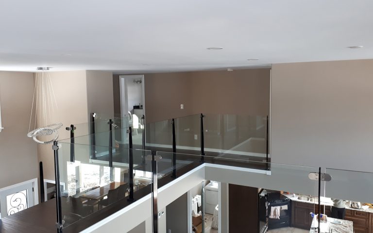 InvisiRail™ Glass Railing System - Liv Building Products