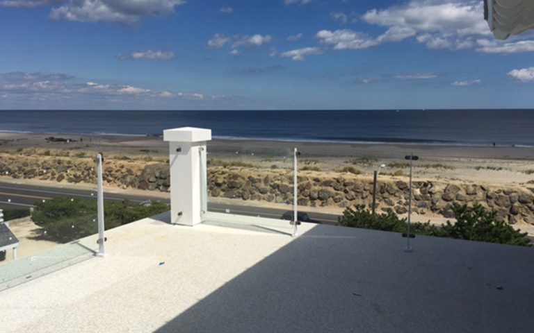 InvisiRail™ Glass Railing System - Liv Building Products